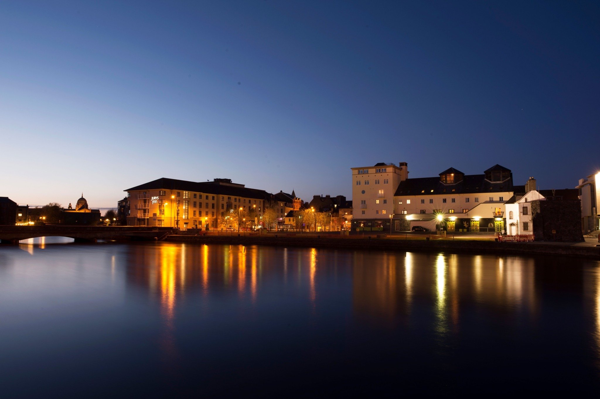 Jurys Inn Galway Leonardo Hotels
